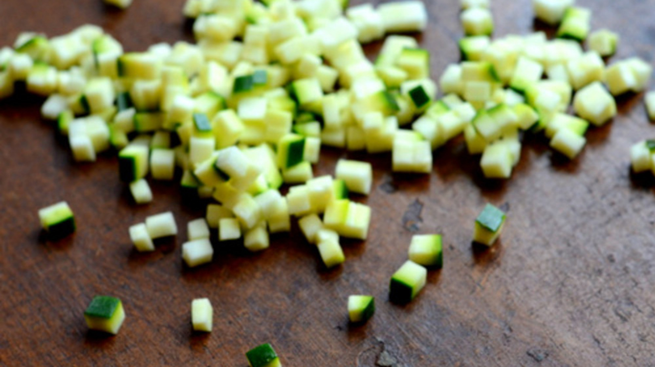 Swich | Techniques - How to Cut Using a Chef's Knife